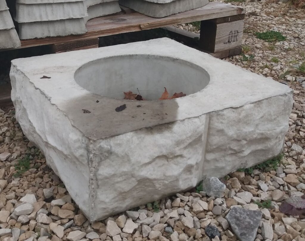 Well House Square Base - Country Garden Concrete