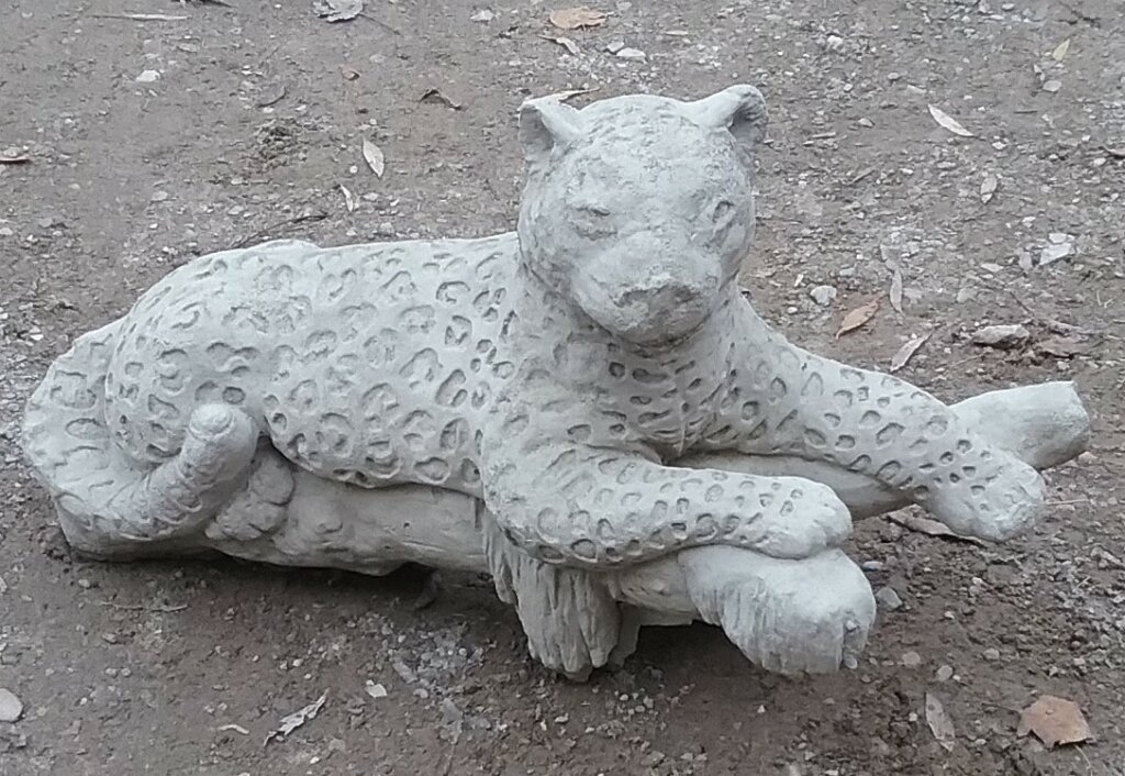 Leopard - Country Garden Concrete